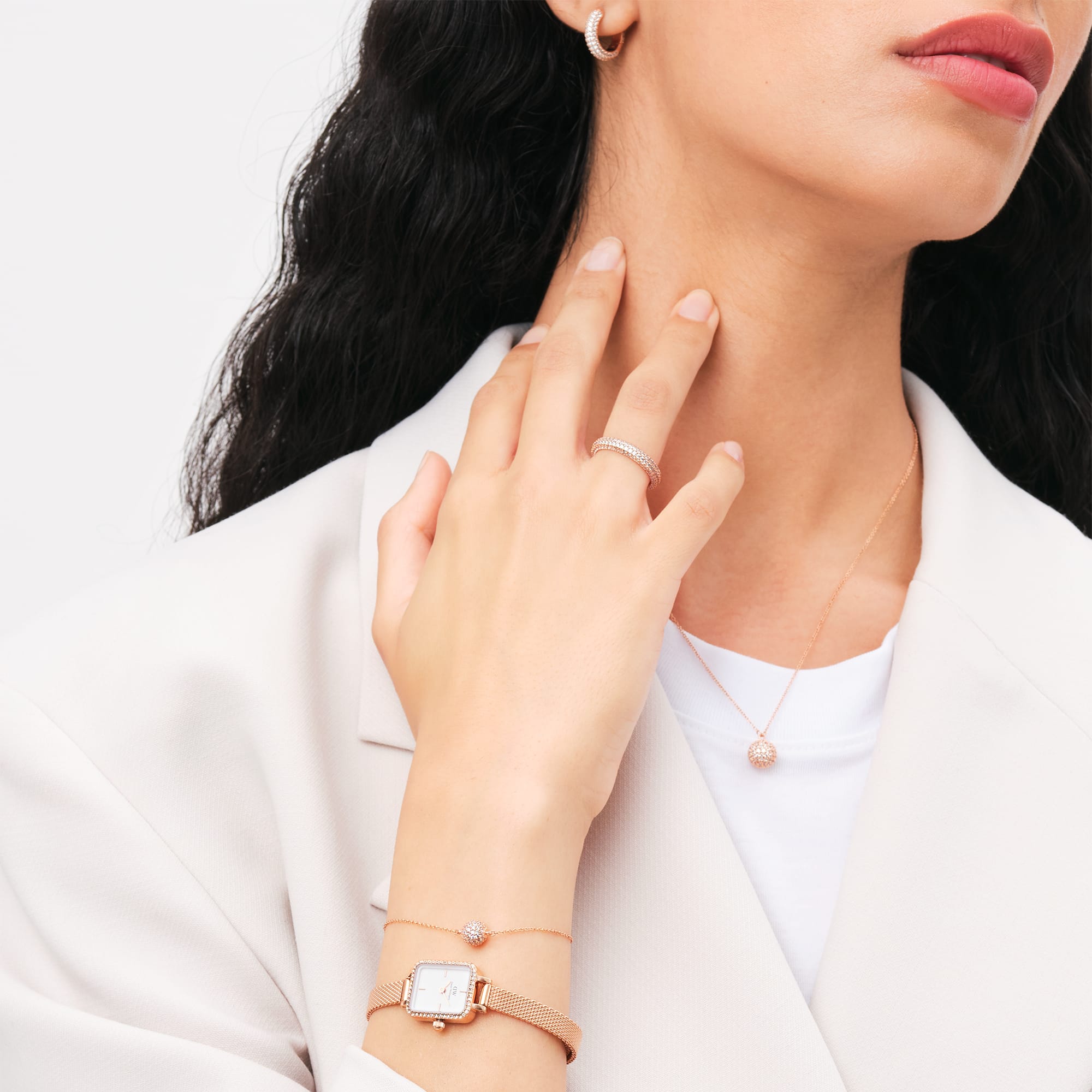 Daniel Wellington - Watches & Jewelry Online Store